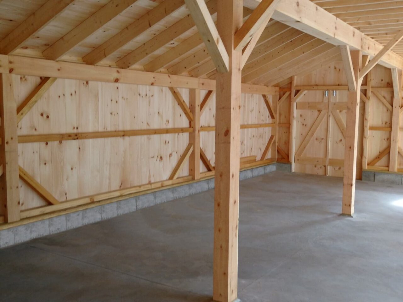 The Trumbull Barn | One Story Barn Building Kits